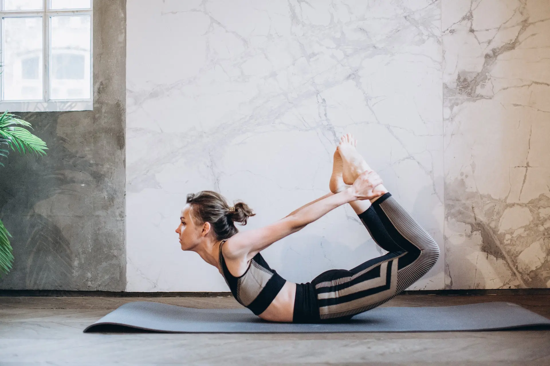 Bow Pose Yoga 10 Amazing Benefits